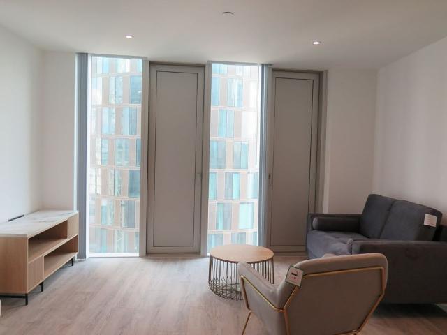 1 Bed Flat, Silvercroft Street, M15