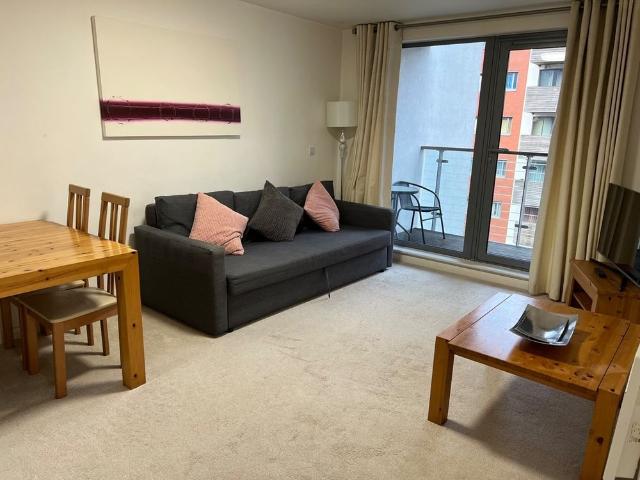 1 Bed Flat, Skyline, B1