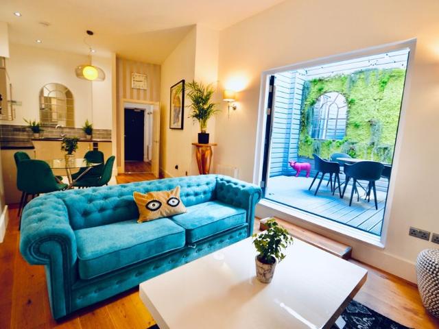 1 Bed Flat, South Parade, NG1