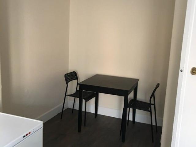 1 Bed Flat, Springburn Way, G21