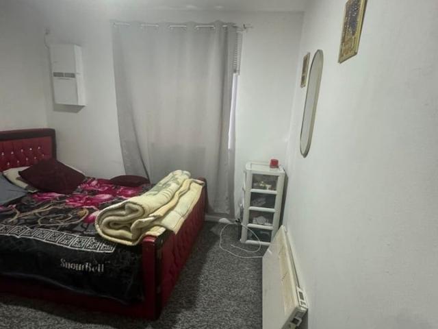 1 Bed Flat, Turner St, B11