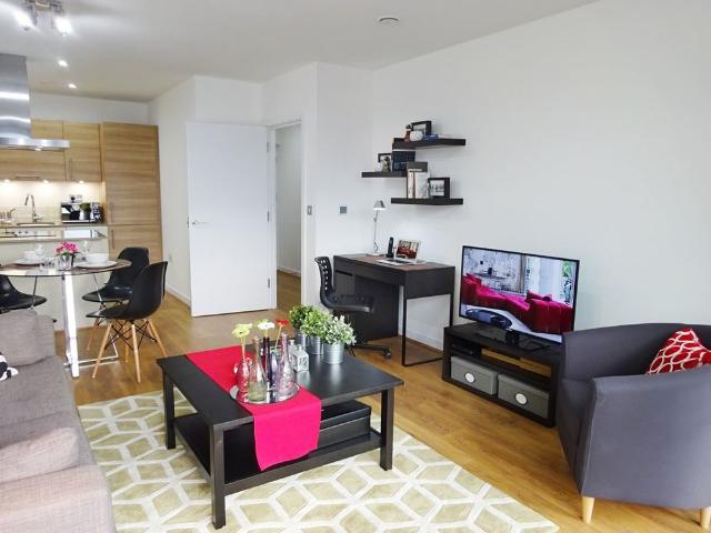 1 Bed Flat, Tweed Walk, E14