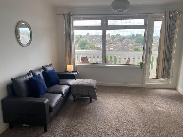 1 Bed Flat, Tannadice Path, G52