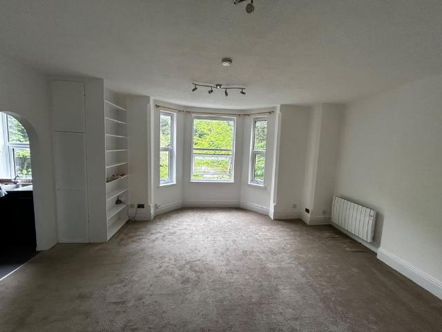 1 Bed Flat, Tavistock Court, LU1