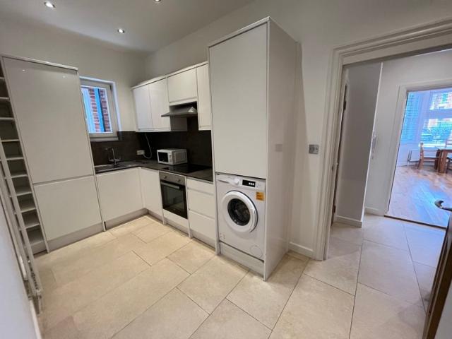 1 Bed Flat, Teignmouth Road, NW2