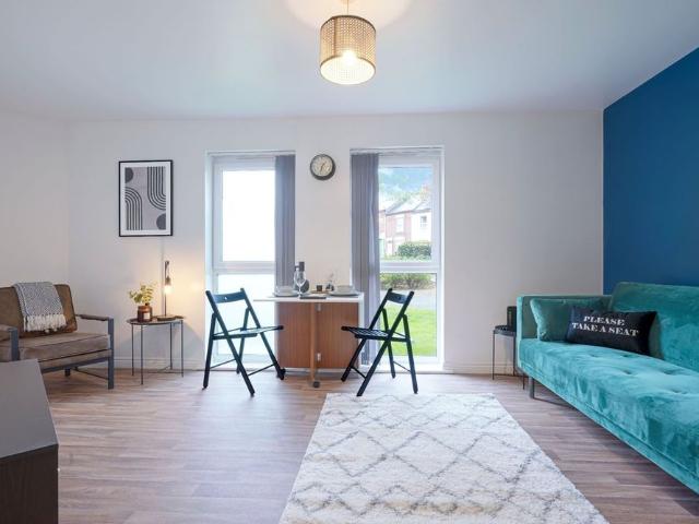 1 Bed Flat, Thackhall St, CV2