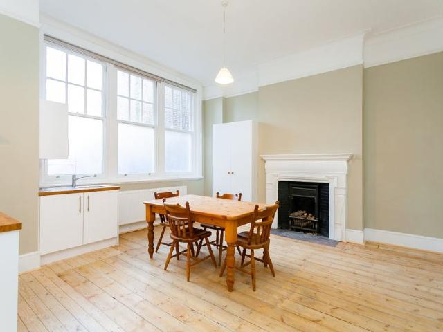 1 Bed Flat, The Boleyn Green St, E13