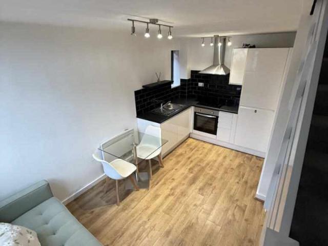 1 Bed, Flat, The Chandlers, Leeds, LS2 [INVESTMENT PROPERTY]