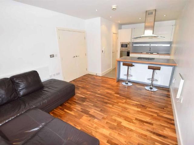 1 Bed Flat, The Hacienda, M1