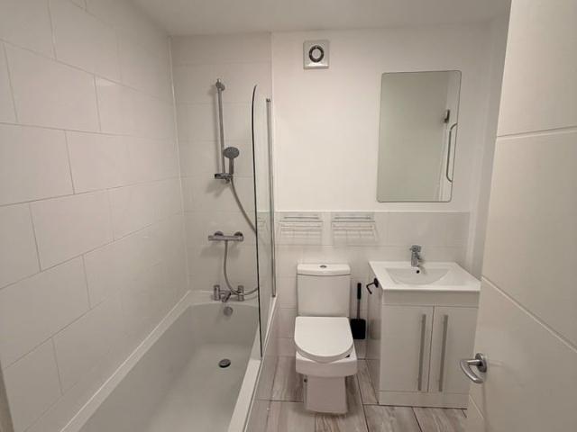 1 Bed Flat, Tib St, M4