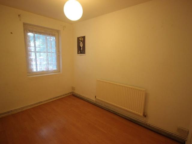 1 Bed Flat, Tillett Way, E2