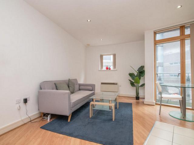 1 bed Flat To Let