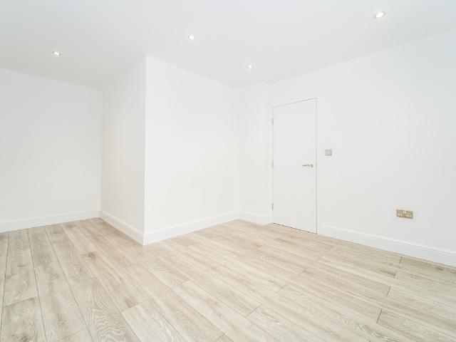 1 bed Flat To Let