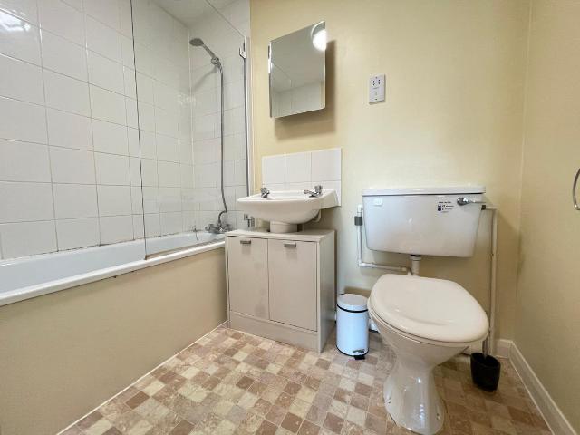 1 bed Flat To Let