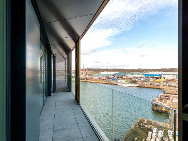 1 bed flat to let in Chatham
