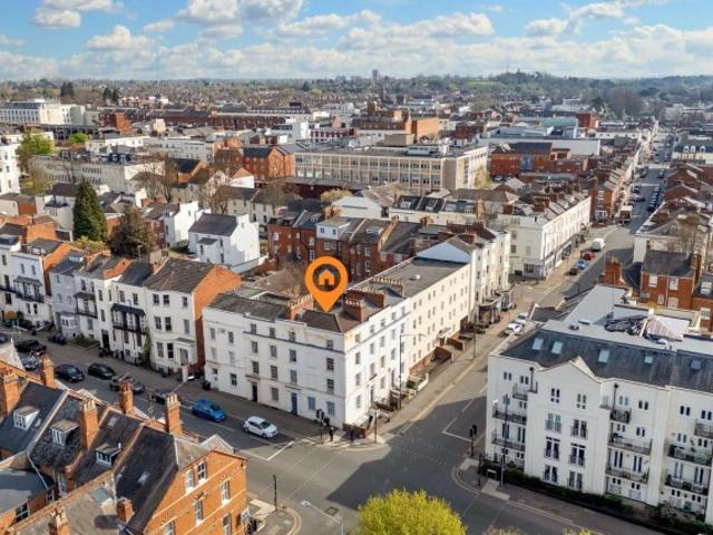 1 BED Flat To rent