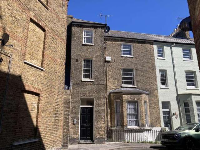 1 bed flat to rent