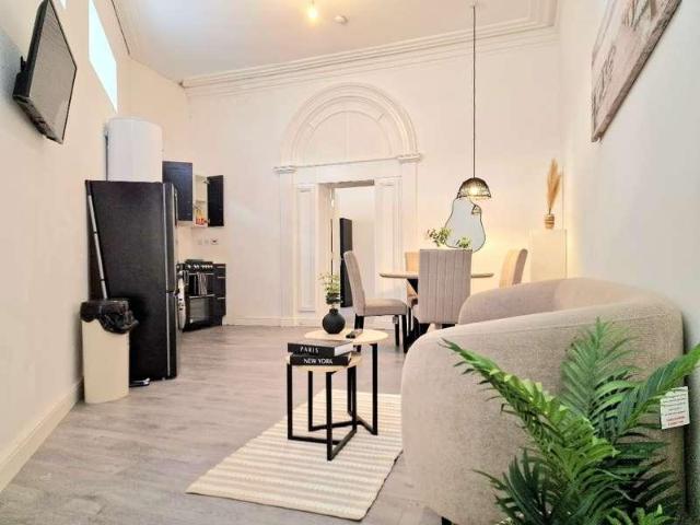 1 bed flat to rent