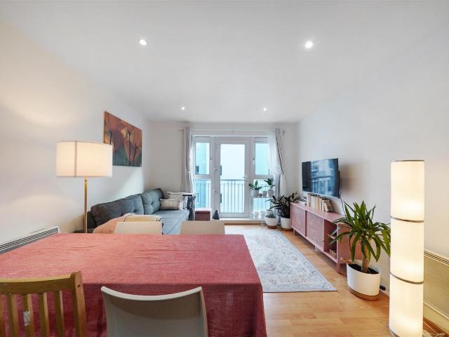 1 Bed Flat To Rent