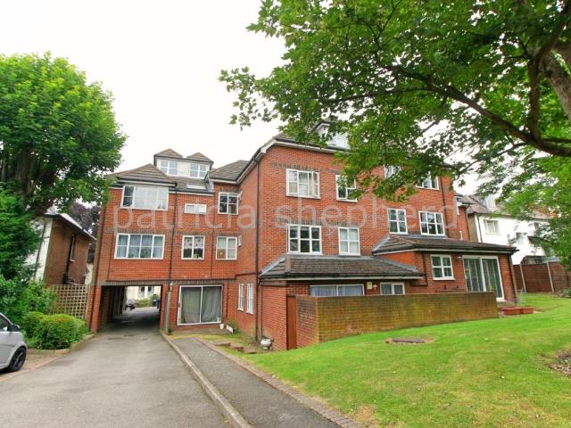 1 bed flat to rent in 30 Cedar Road, Sutton, SM2