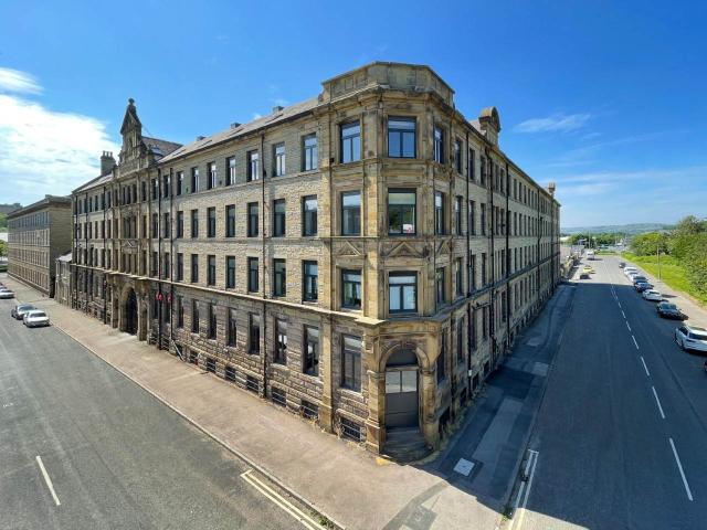 1 bed flat to rent in Conditioning House, BD1