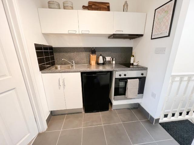 1 bed flat to rent in Corporation Road, Audenshaw, M34