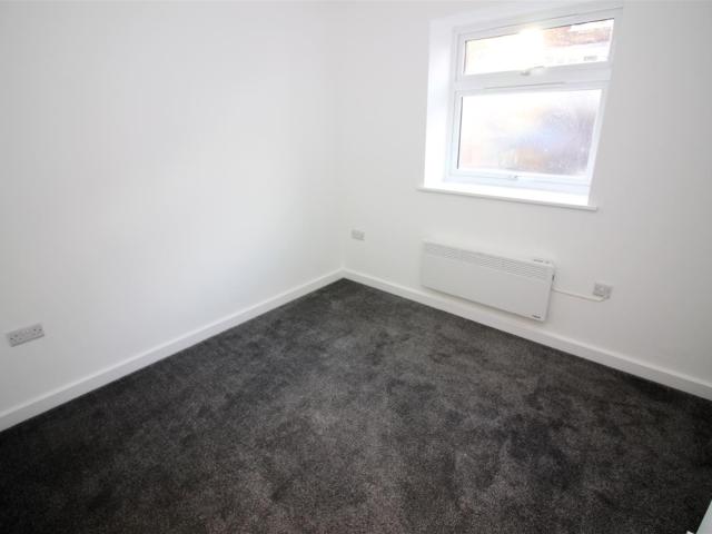 1 bed flat to rent in Brookhill Street. Stapleford. NG9 7GD