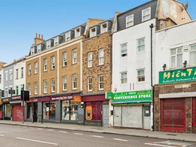 1 bed flat to rent in Kingsland Road, E2, London