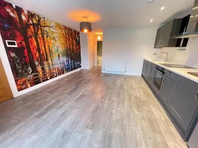 1 bed flat to rent in High Street, B95, Henley IN Arden