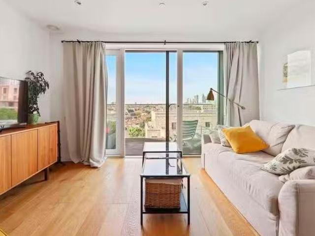 1 bed flat to rent in Rutherford Heights, SE17, London