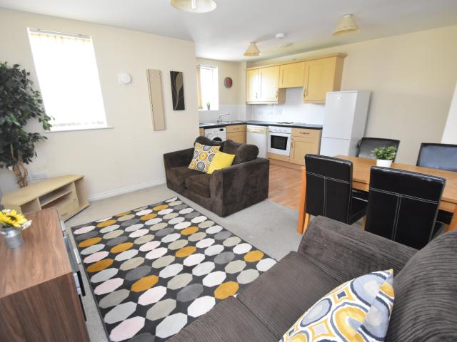 1 bed flat to rent in Watkins Square, Llanishen, CF14