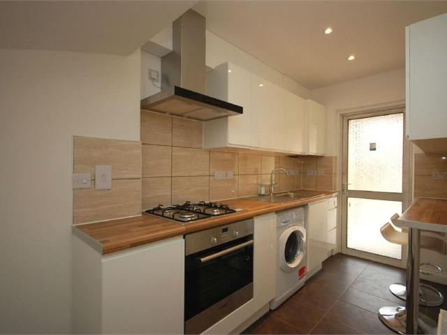 1 bed flat to rent in Tokyngton Avenue, Wembley | Daniels Estate Agents