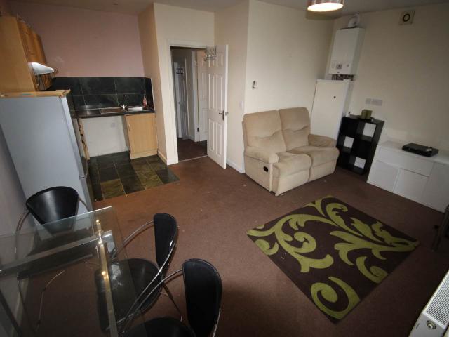 1 bed flat to rent in Tong Street, Bradford, BD4