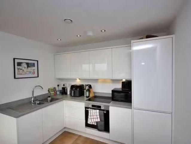 1 bed flat to rent in Talbot Road, M16