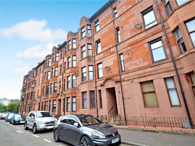 1 bed flat to rent in Tulloch Street, Glasgow, G44