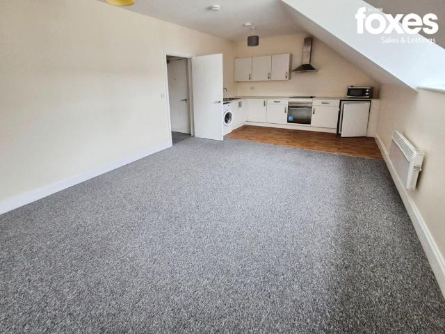 1 bed flat to rent in Verulam Place, Bournemouth, Dorset, BH1 1DW