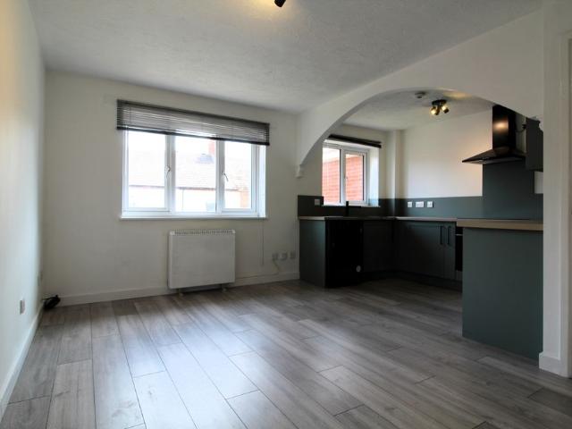 1 bed flat to rent The Carousels, Burton on Trent DE14
