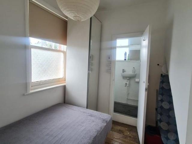 1 Bed Flat, Tottenham Lane, N8