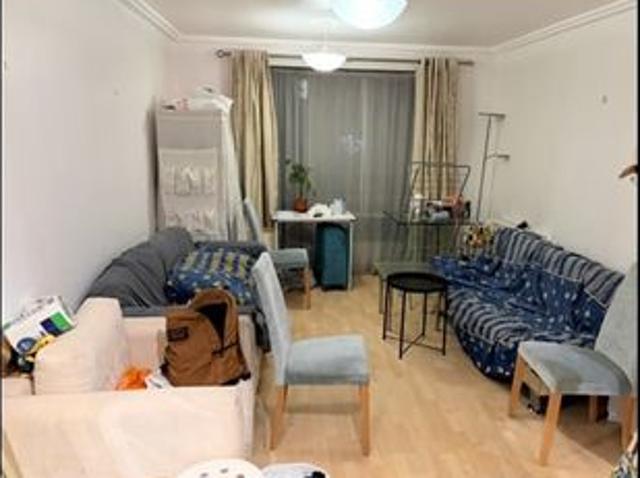 1 Bed Flat, Trentham Court, W3