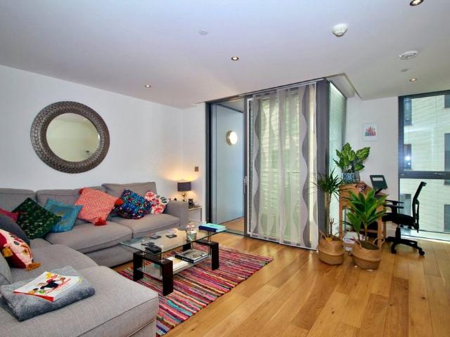 1 Bed Flat, Uxbridge Road, W5