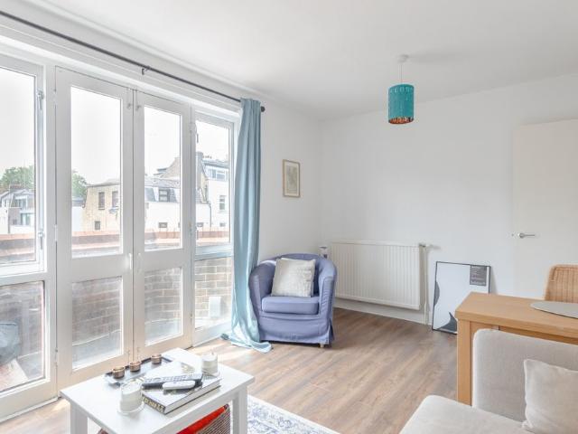1 Bed Flat, Upper St, N1