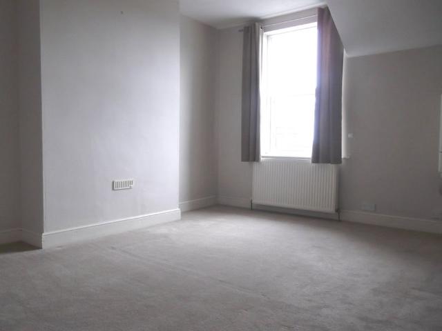 1 Bed Flat, Waldeck Road, NG5