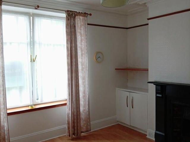 1 Bed Flat, Walker Road, AB11