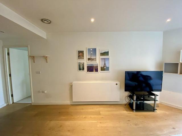 1 Bed Flat, Walworth Road, SE1