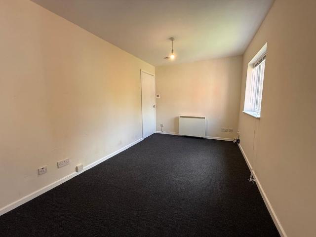 1 Bed Flat, Wesley Street, NG5