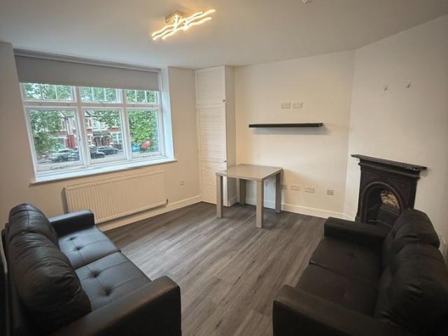 1 Bed Flat, West Green Road, N15