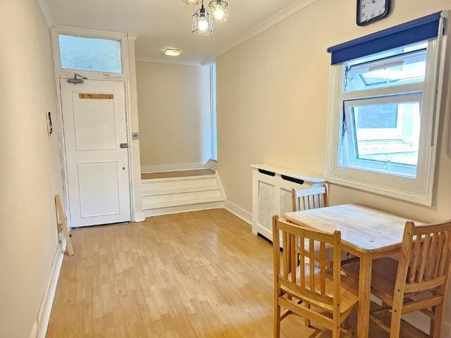 1 Bed Flat, West Green Road, N15