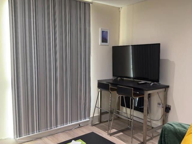 1 Bed Flat, Wharfside Point South, E14