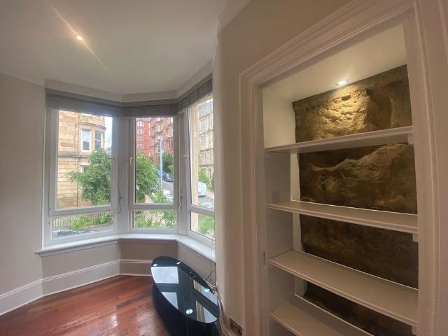 1 Bed Flat, White Street, G11