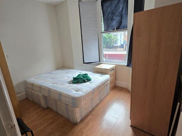 1 Bed Flat, Winchelsea Road, N17